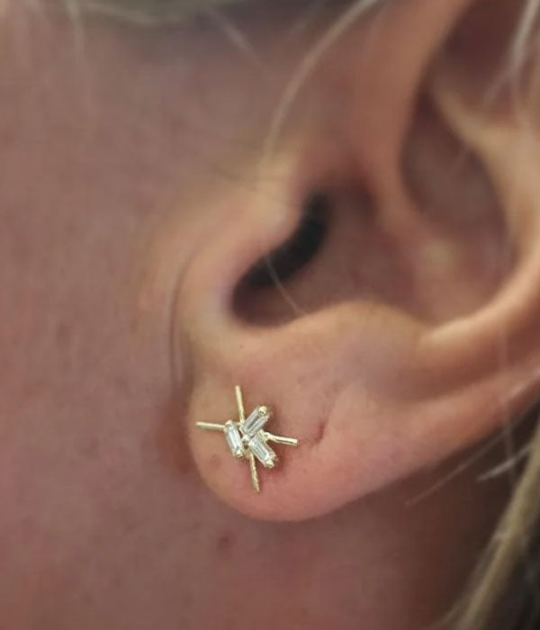 Baguette Cosmo Studs - Yellow Gold – Les Deux Copines